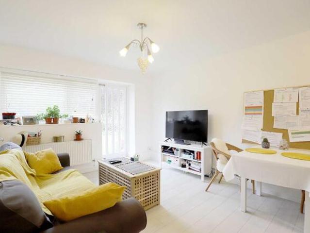 1 bedroom apartment for rent in Hawkshill, St. Albans, Hertfordshire, AL1