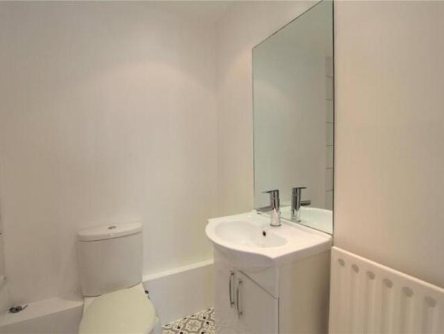 1 bedroom apartment for rent in Haven Green, London, UK, W5