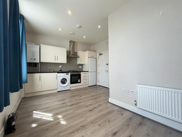 1 bedroom apartment for rent in Haydons Road, London