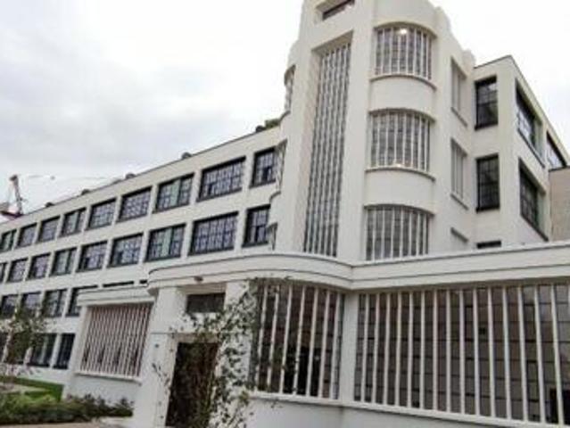 1 Bedroom Apartment For Rent In Hayes, Middlesex