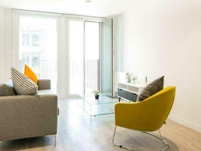 1 Bedroom Apartment For Rent In Hayes, Middlesex