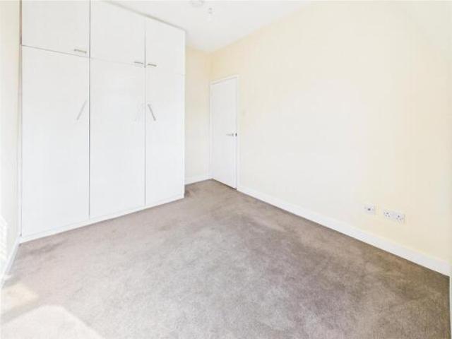1 bedroom apartment for rent in Heath Road, Twickenham, TW1