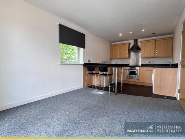 1 bedroom apartment for rent in Heol Staughton, Dumballs Road, CF10