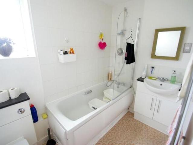 1 bedroom apartment for rent in Heol Staughton, Dumballs Road, CF10