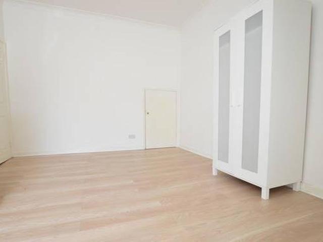 1 bedroom apartment for rent in Hencroft Street South Slough SL1