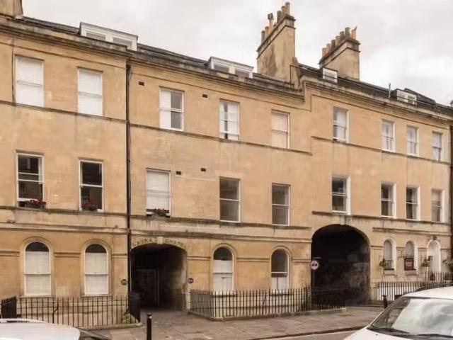 1 bedroom apartment for rent in Henrietta Street, BA2