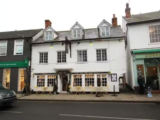 1 bedroom apartment for rent in High Street, Dunmow, CM6
