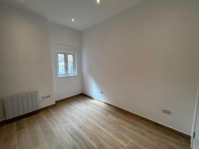 1 bedroom apartment for rent in High Street, Guildford, GU1