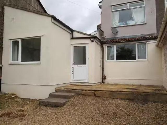 1 bedroom apartment for rent in High Street, Hanham, BS15