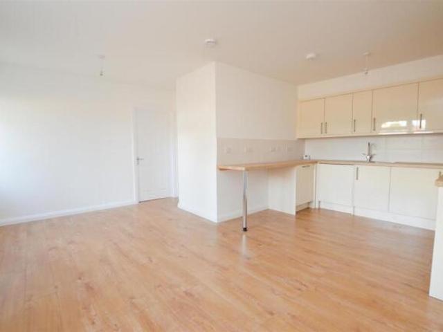 1 bedroom apartment for rent in High Street, London Colney, AL2