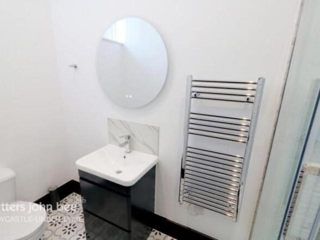 1 bedroom apartment for rent in High Street, Stoke on trent, ST6