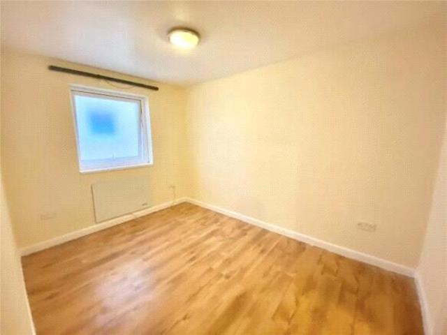 1 bedroom apartment for rent in High Street, Sutton, SM1
