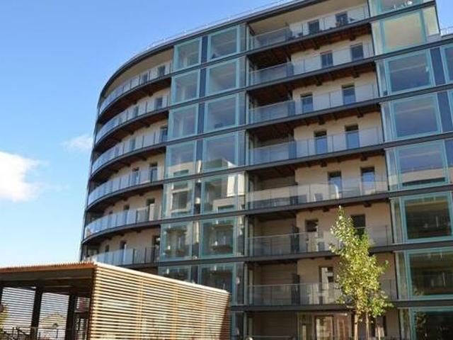 1 Bedroom Apartment For Rent In High Point Village, Station Approach