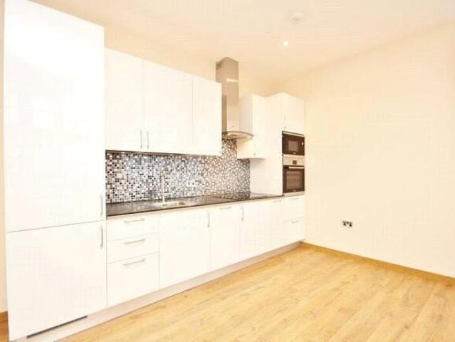 1 bedroom apartment for rent in High Road, Chadwell Heath, Romford, RM6