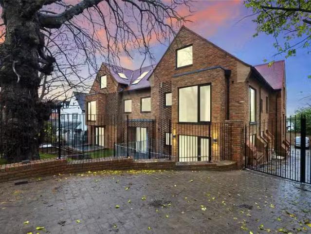 1 bedroom apartment for rent in High Road, Loughton, Esinterac.