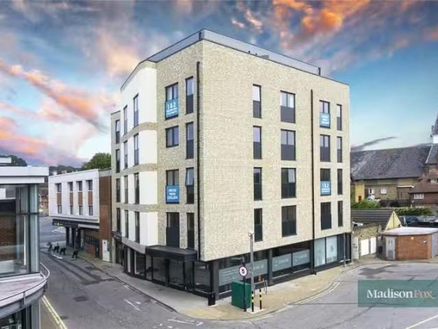 1 bedroom apartment for rent in High Road, Loughton, Esinterac.