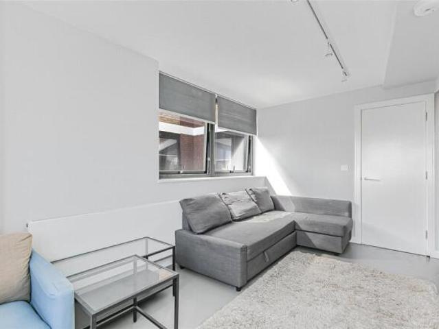 1 bedroom apartment for rent in High Road, North Finchley, London, N12