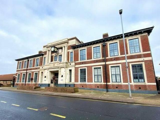 1 bedroom apartment for rent in Highland Road Southsea PO4