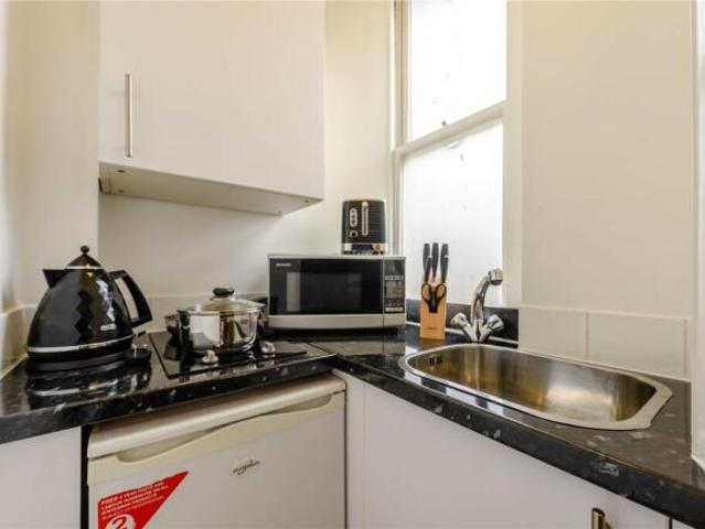 1 bedroom apartment for rent in Hill Street, Mayfair, London, W1J