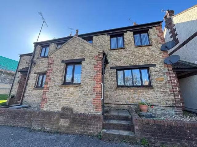 1 bedroom apartment for rent in Hoopers Court, BA22