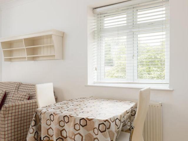 1 bedroom apartment for rent in Holders Hill Road, Church End, Barnet, London, NW4