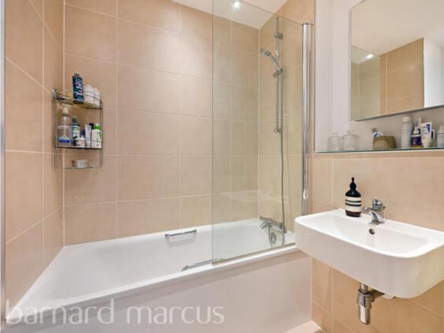 1 bedroom apartment for rent in Holford Way, LONDON, SW15