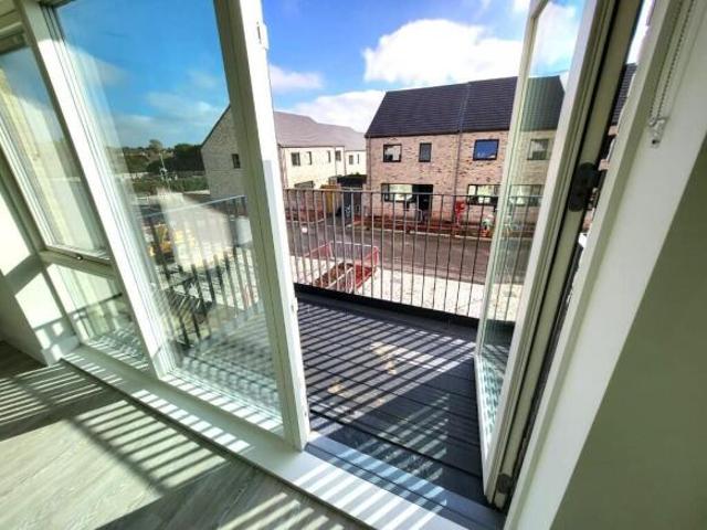 1 bedroom apartment for rent in Honeysuckle Walk, Southmead, Bristol, BS10
