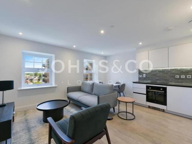1 bedroom apartment for rent in Horlicks Quarter, Slough, Berkshire, SL1