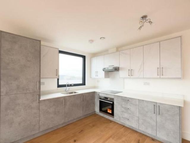 1 bedroom apartment for rent in Hounslow, Surrey, TW4
