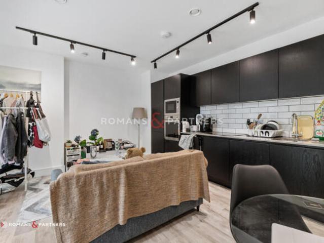 1 bedroom apartment for rent in Icon Tower, Acton, W3