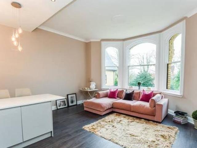 1 bedroom apartment for rent in Inglewood St Margarets Road Altrincham Cheshire WA14