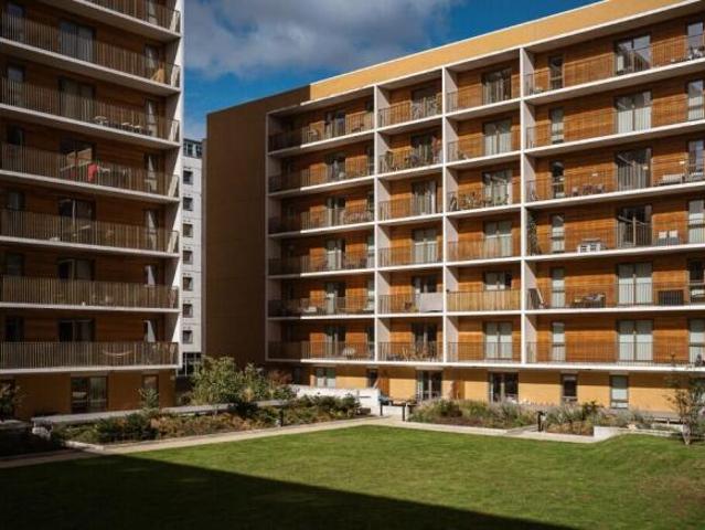 1 bedroom apartment for rent in Ingram Row, Leeds, West Yorkshire, LS11