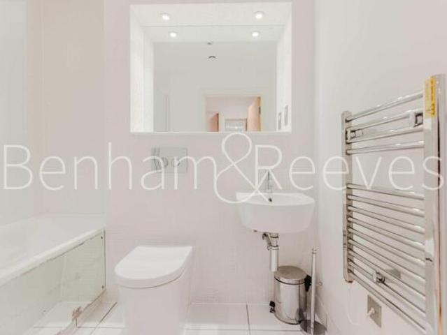 1 bedroom apartment for rent in Indescon Square, Canary Wharf, E14