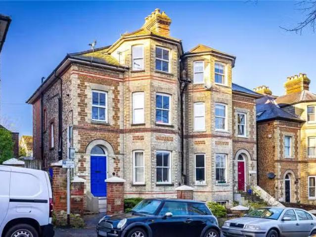 1 bedroom apartment for rent in Jenner Road, Guildford, Surrey.