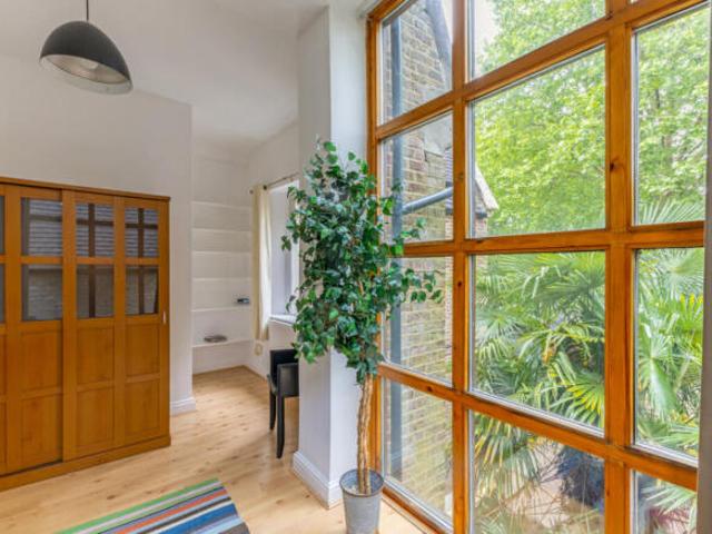 1 bedroom apartment for rent in Jews Walk, London, SE26