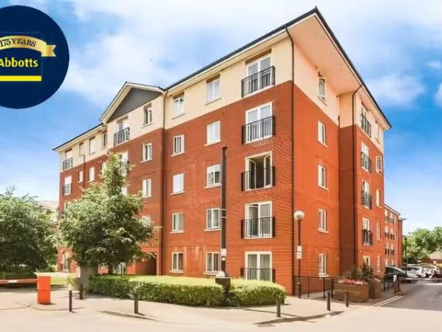 1 bedroom apartment for rent in John Dyde Close, Bishop's Stor.