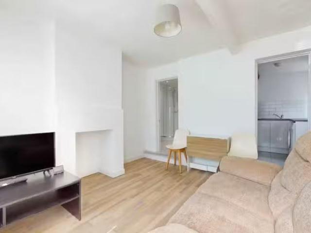 1 bedroom apartment for rent in Kensington Cottage, BA1