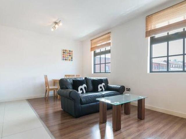 1 Bedroom Apartment For Rent In Kenyon Street
