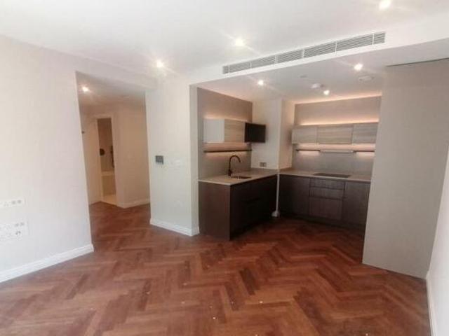1 Bedroom Apartment For Rent In Kings Park Road, London