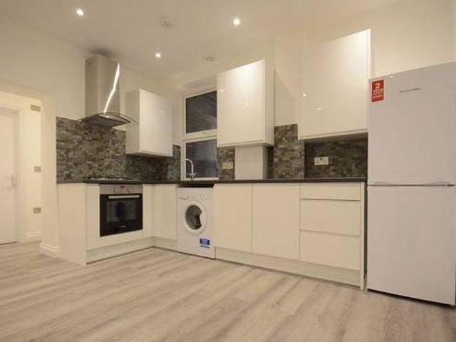 1 bedroom apartment for rent in Kings Road GU51