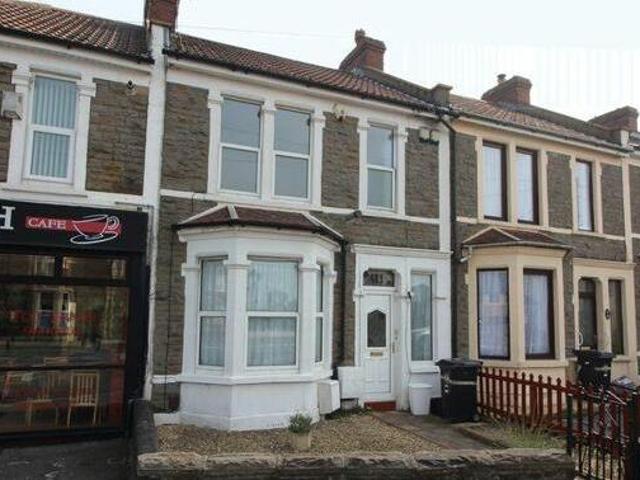 1 Bedroom Apartment For Rent In Kingswood