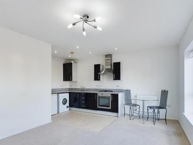1 Bedroom Apartment For Rent In Kingswood
