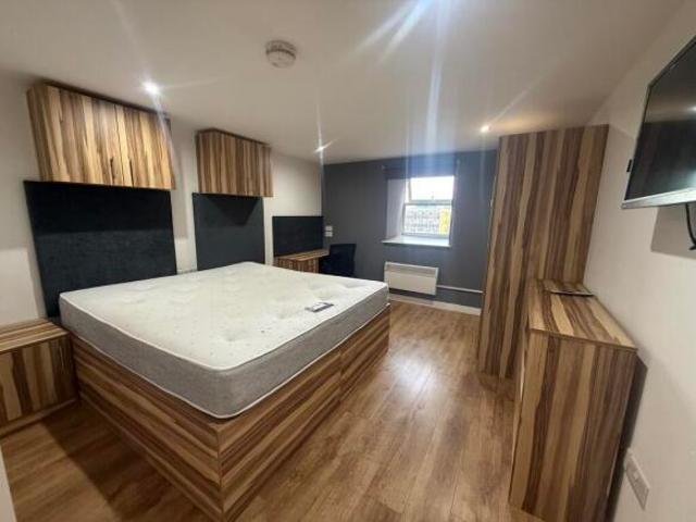1 bedroom apartment for rent in Kirkgate, HUDDERSFIELD, HD1