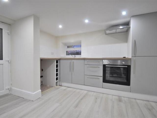 1 bedroom apartment for rent in Knaresborough Road, Harrogate, North Yorkshire, HG2
