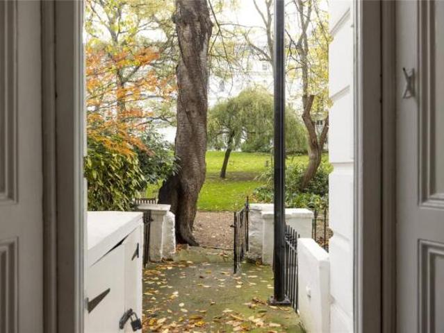1 bedroom apartment for rent in Ladbroke Gardens, London, W11