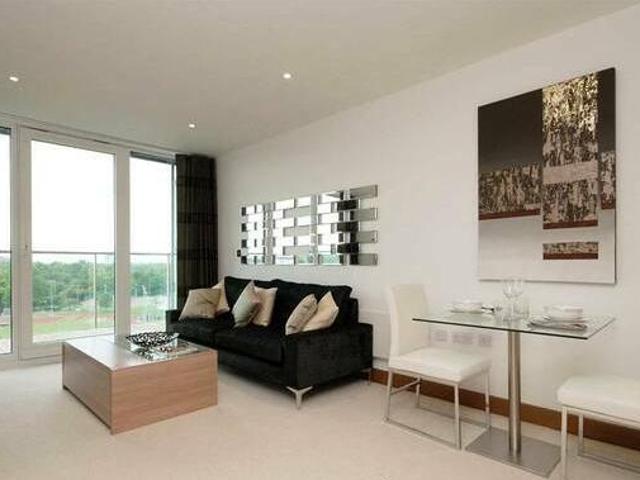 1 bedroom apartment for rent in Lanson Building Chelsea Bridge Wharf London SW11