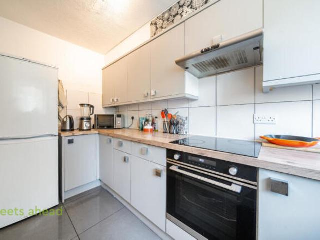 1 bedroom apartment for rent in Lawrie Park Road, London, SE26