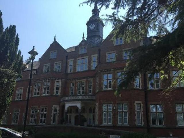 1 bedroom apartment for rent in Lavender Court Lavender Close KT22