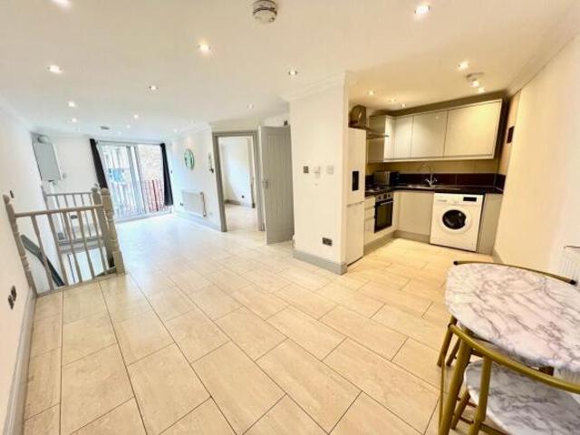 1 bedroom apartment for rent in Lavender Hill, London, SW11