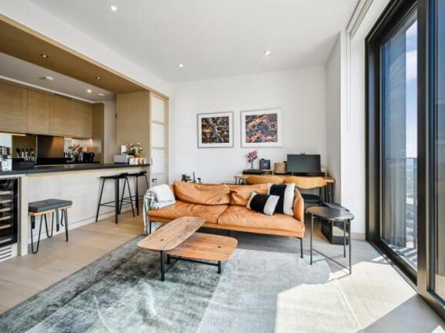 1 bedroom apartment for rent in Legacy Building, Embassy Gardens, London, SW11